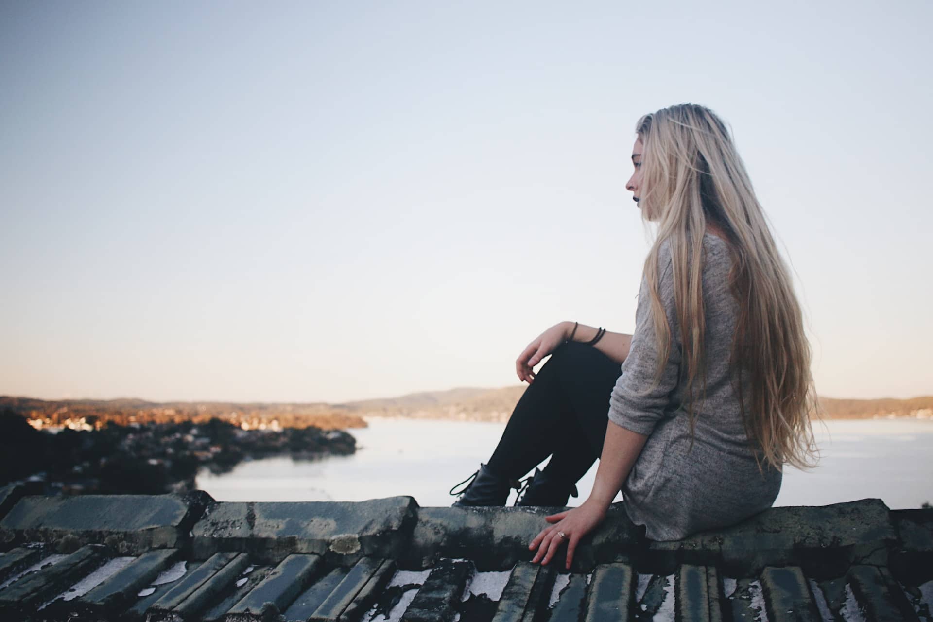 10 Common Signs Your Nervous System is Out of Balance - HiSensitives