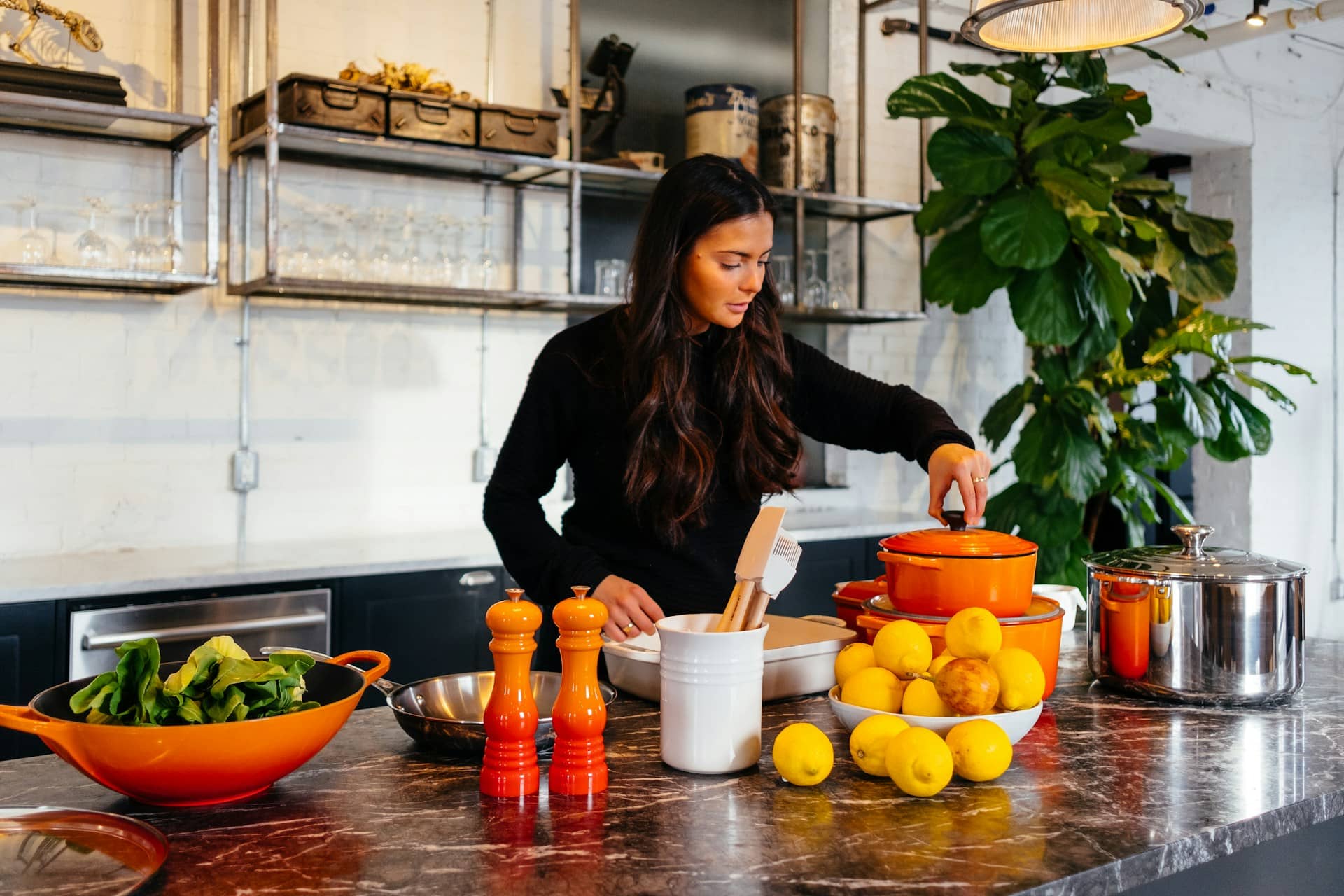 5 Grounding Foods & Teas for HSP Nervous Systems - HiSensitives